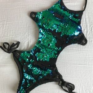 shopMystere | Swim | Siren Reversible Flip Sequin Monokini | Poshmark